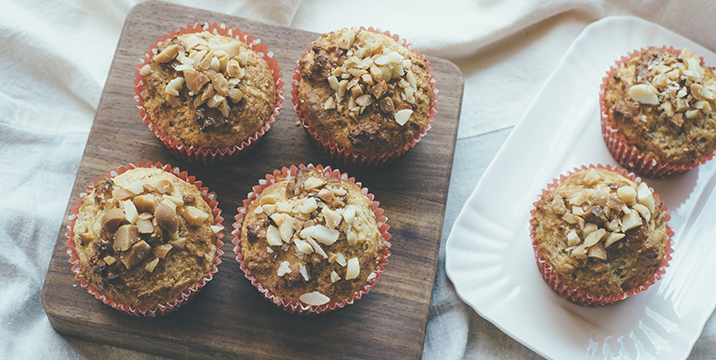 Whole wheat banana honey macadamia muffins - Australian Macadamias