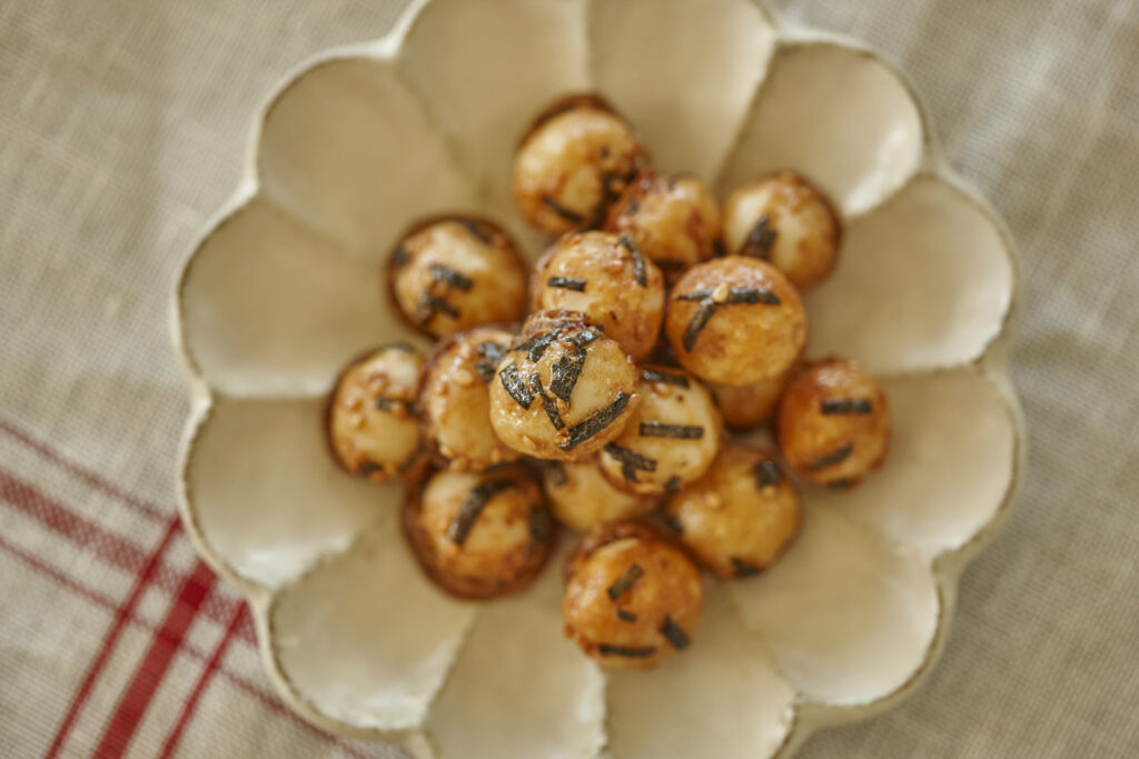 Roast your own macadamias - Australian Macadamias